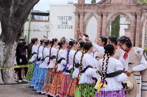 Presentes En El Festival Zacatecas Del Folclor Internacional