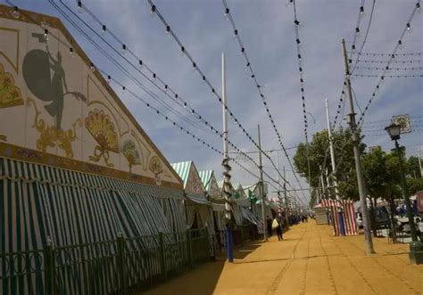 Casetas de las hermandades en la Feria de Sevilla cuáles son gratis y
