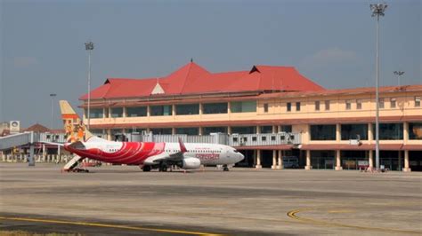 L Inde inaugure le tout premier aéroport alimenté à l énergie solaire