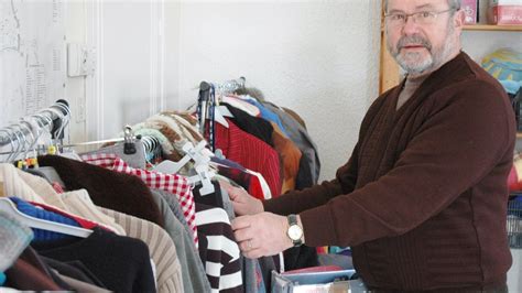 Bourgoin Jallieu Secours populaire les généralistes de la solidarité