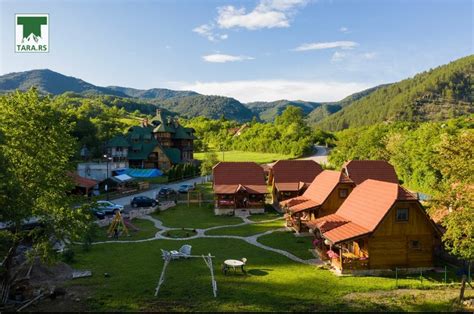 Apartmani MILEV SMEŠTAJ NA TARI Vikendice apartmani brvnare