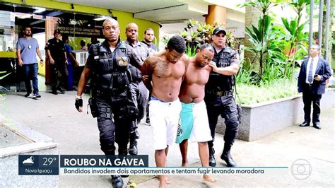 Vídeo Bandidos roubam dois apartamentos na Gávea RJ2 G1