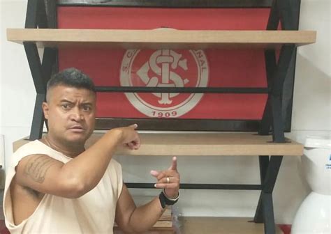 Personagem Dos Dois Clubes O Que Diz Adriano Gabiru Antes Do Confronto