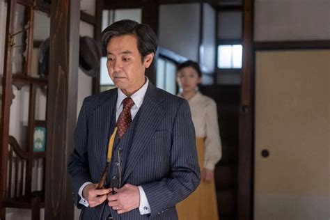 連続テレビ小説虎に翼第17話花岡悟岩田剛典左と話す寅子伊藤沙莉CNHK スポニチ Sponichi Annex 芸能
