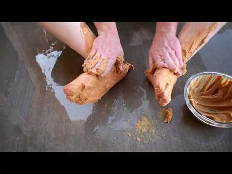 Hello Rose Massages Her Sexy Soles With Some Peanut Butter Feet Fetish