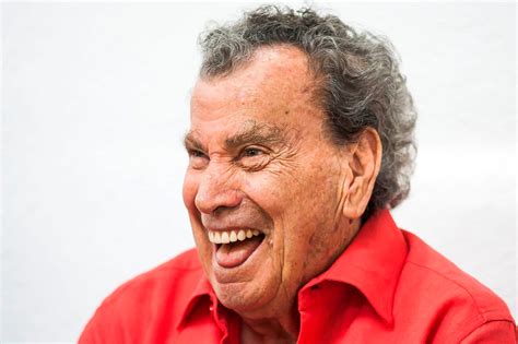 Muere Alfonso Zayas actor del cine de ficheras a los 80 años NVI
