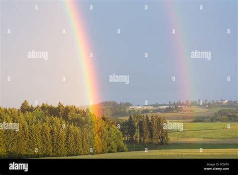 Farbbogen fotografías e imágenes de alta resolución Alamy