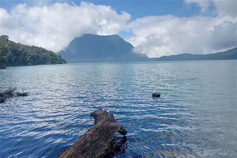 Menyibak Pesona Danau Gunung Tujuh Di Jambi Mempunyai Mitos Adanya