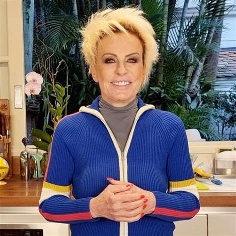 Ana Maria Braga revela luta contra câncer 10 de chance de cura