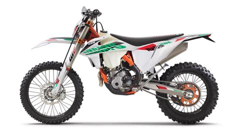 KTM 350 EXC F Six Days 2021 Precio fotos ficha técnica y motos rivales
