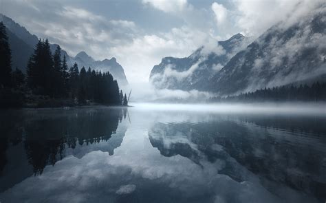 4K Lago Di Braies Dolomites Italy Mountains Lake Boats