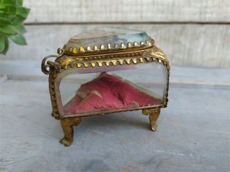 Achetez ancienne boite à occasion annonce vente à Loches 37 WB172519417