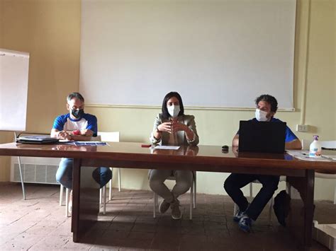 Inclusione Nelle Scuole Grazie Al Calcio Balilla Altopascio Lancia Il