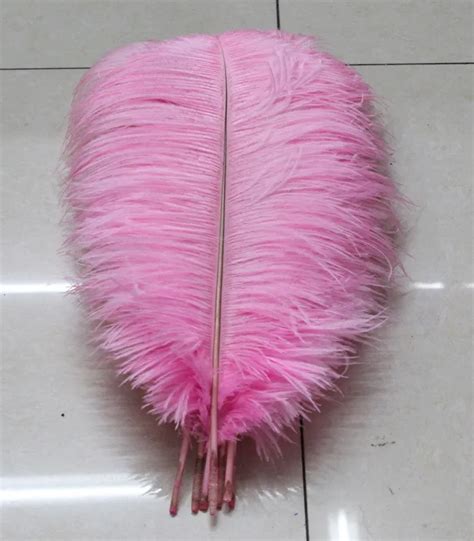 Venta Al Por Mayor Plumas De Avestruz De Color Rosa Natural Centros De