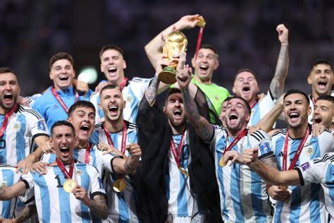 Lionel Messi y el sueño de toda su vida levantar la Copa del Mundo en