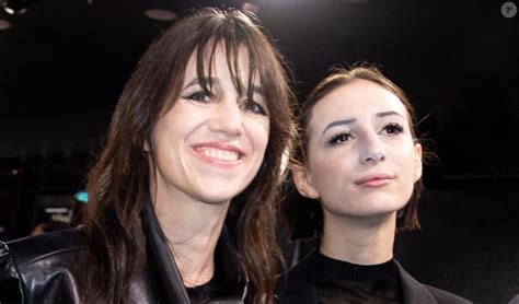 Alice Attal La Fille De Charlotte Gainsbourg D Voile Sa Plastique De