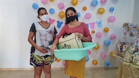 Prefeitura realiza entrega de kits maternidade para futuras mamães em