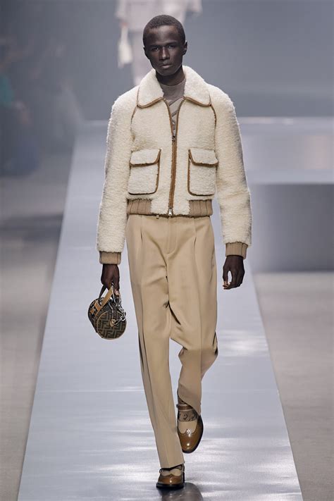 Le Guide Ultime Des Tendances Mode Homme De L Automne Hiver 2022 2023