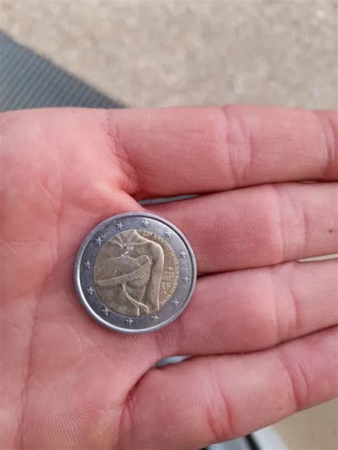 PIECE 2 EUROS rare 25eme Anniversaire Du Ruban Rose Pièce De