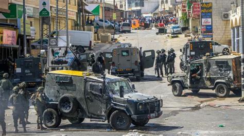 Estamos En Guerra M S De Muertos En Una Jornada Sangrienta Tras