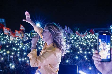 Quem é Janja Descubra 11 curiosidades da futura primeira dama do Brasil