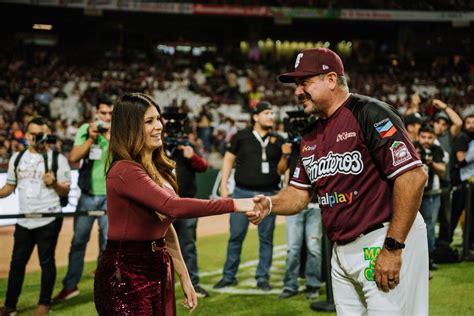 Tomateros De Culiac N On Twitter Carolina Padr N Madrina De Tomateros