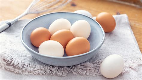 Bruine Of Witte Eieren Welke Gebruik Je Als Je Gaat Bakken Heel
