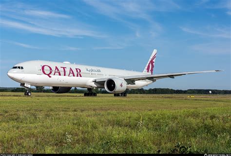 A7 BEA Qatar Airways Boeing 777 3DZER Photo by Debreceni Gábor ID
