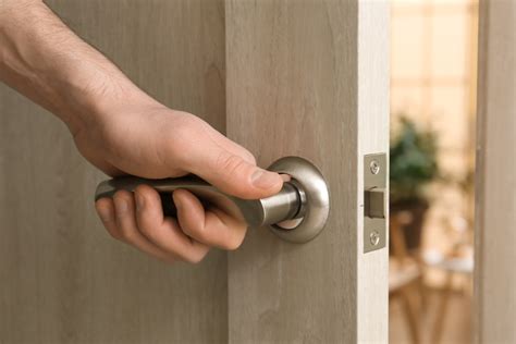Cómo sacar una llave partida de una cerradura métodos y consejos