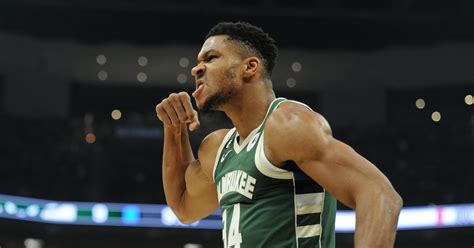 NBA Fans React To Giannis Antetokounmpo S Electric 40 Point Performance