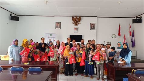 Wujudkan Zero Stunting Diskominfo Indramayu Beri Makanan Tambahan Pada