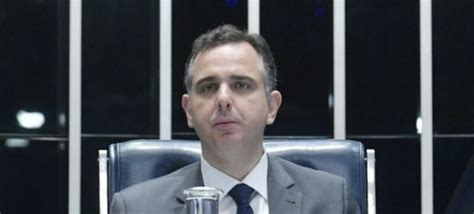 Presidente do Senado avança PECs