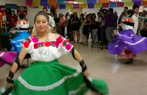Danzas y Bailes Típicos de Hidalgo MundoBaile