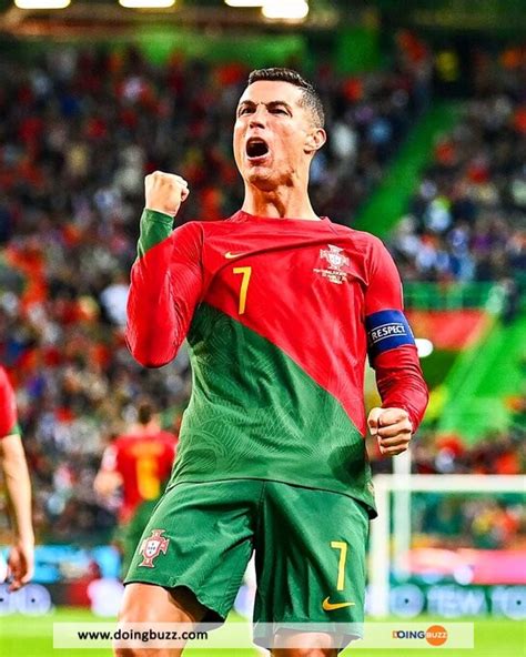 Cristiano Ronaldo Devient Le Premier Joueur De Lhistoire à Avoir