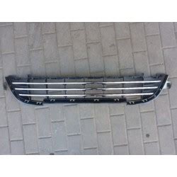 KRATKA ZDERZAKA ATRAPA PRZÓD PEUGEOT 207 LIFT