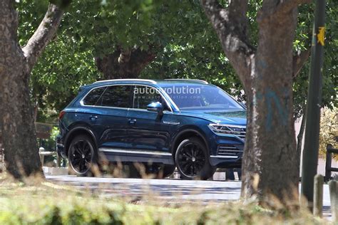 2019 Volkswagen Touareg Set For Spring 2018 Debut Autoevolution