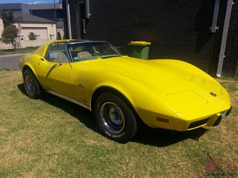 Chevrolet Corvette Stingray 1975 2D Coupe 4 SP Manual 5 7L Carb
