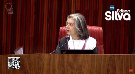 Ministra Cármen Lúcia toma posse como titular do TSE por dois anos