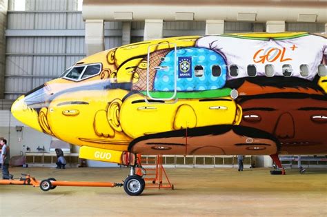 DIVERSI CAR SHOW Gol Apresenta Pintura no Avião que vai transportar a