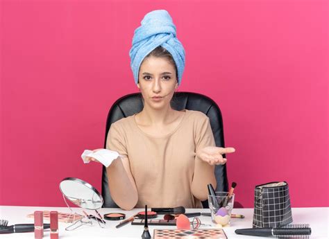 O que não pode faltar em uma maleta de maquiagem dicas essenciais
