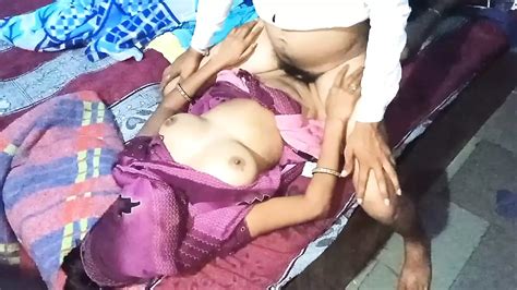 MỘT BÀ CHỦ PHỤ NỮ ĐỤ NGƯỜI HẦU CỦA CÔ ẤY KHI CHỒNG CÔ ẤY ĐI LÀM DỊCH VỤ