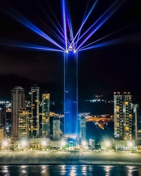 Prédio mais alto do Brasil 290 metros de altura é inaugurado em