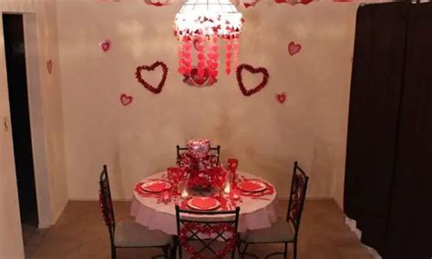 21 Most Romantic Valentine Dining Table Decoration Ideas Talkdecor