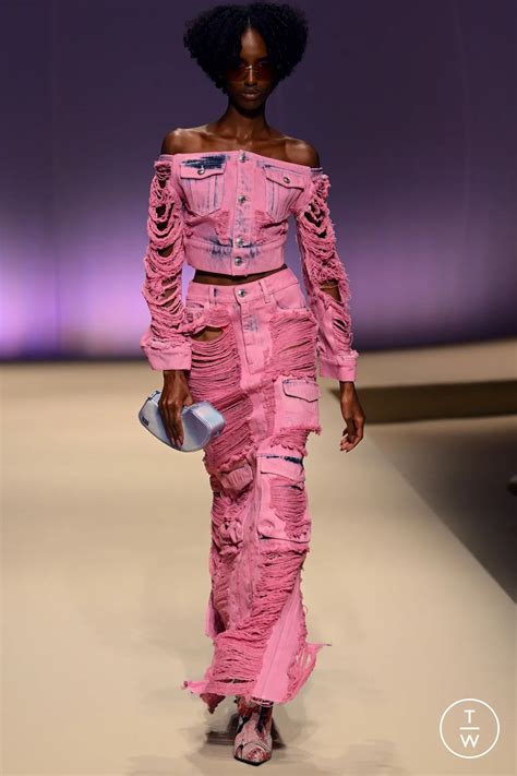 GCDS SS23 Womenswear 4 The Fashion Search Engine TAGWALK In 2022