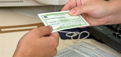 Eleitor tem até 4 de maio para regularizar o título Voz da Bahia