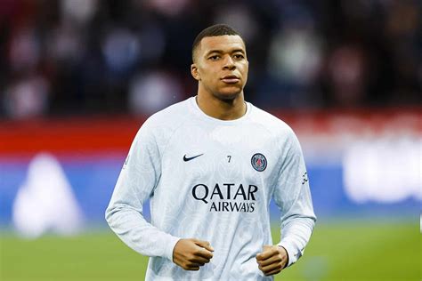 Dossier Kylian Mbappé trois grands clubs se retirent