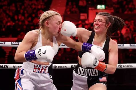 Boxxer Chief Ben Shalom Brands OnlyFans Star Elle Brooke S Boxing Even
