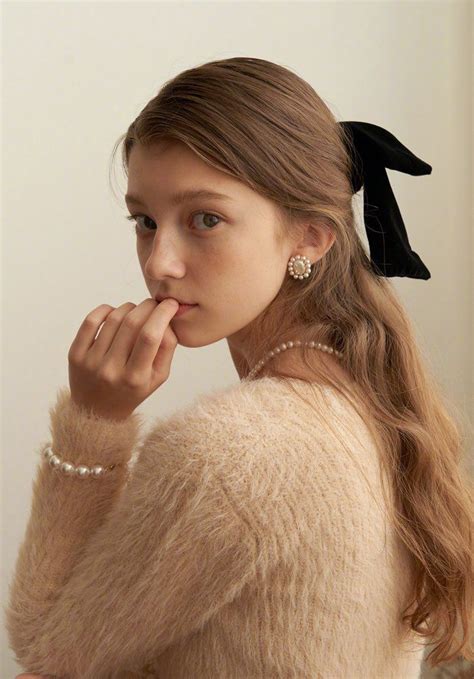 Pin by Anakayama on クイック保存 Portrait Beauty Portrait poses