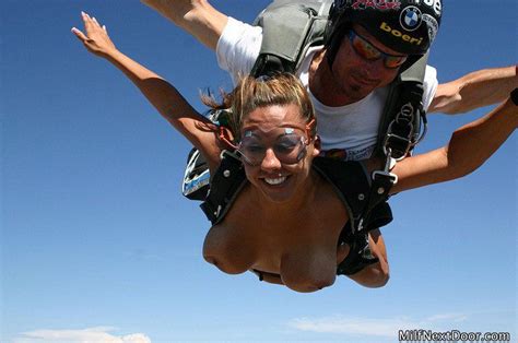 Skydiving Naked Penis Telegraph