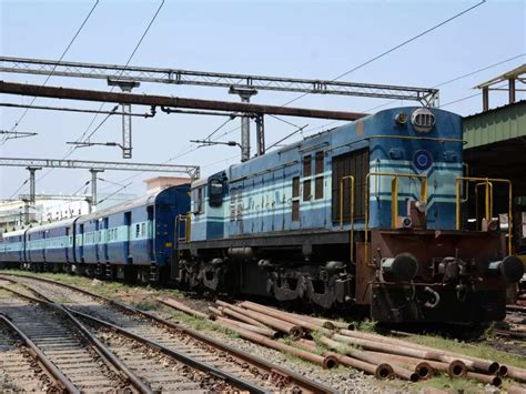 The Longest Train Journey Of India Dibrugarh To Kanyakumari In 75 Hours